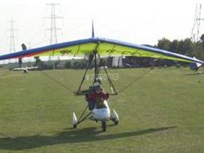 Medway Microlights, prices and bookings 2025 | Yumping