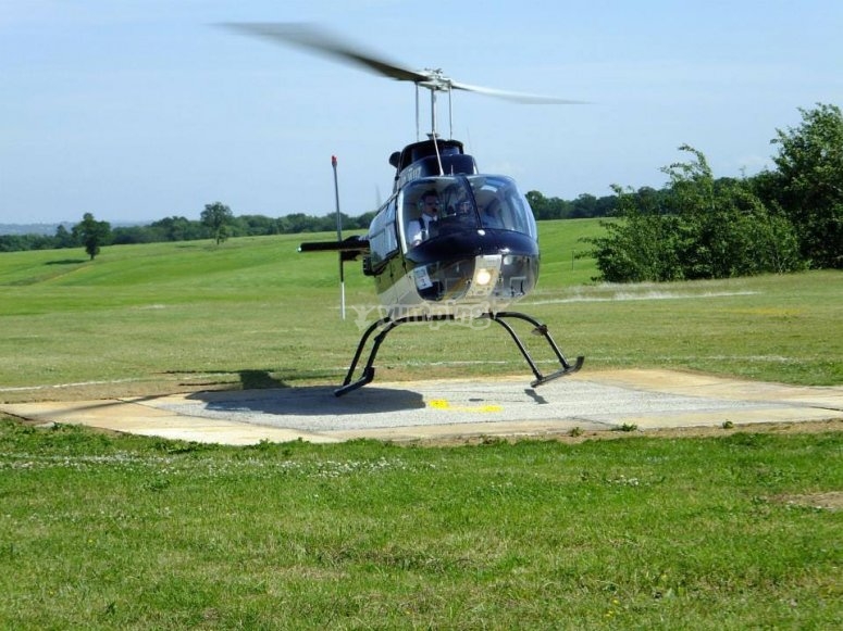 Whizzard Helicopters, prices and bookings 2025 | Yumping