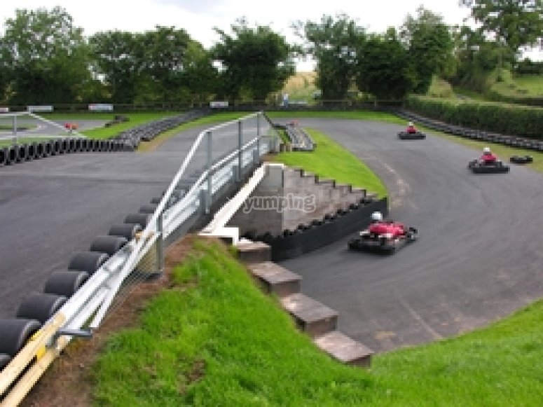 Herefordshire Raceway, prices and bookings 2025 | Yumping