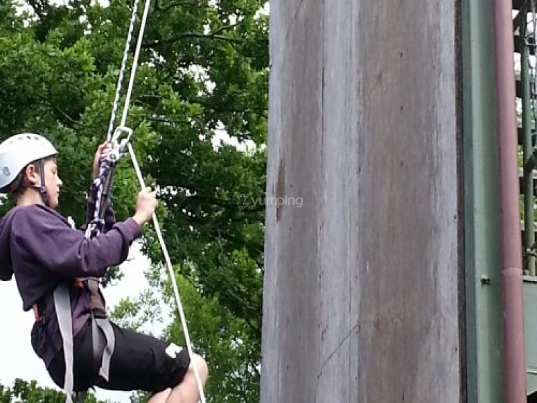 Abseil Tower Experience Kent from £200 | Yumping