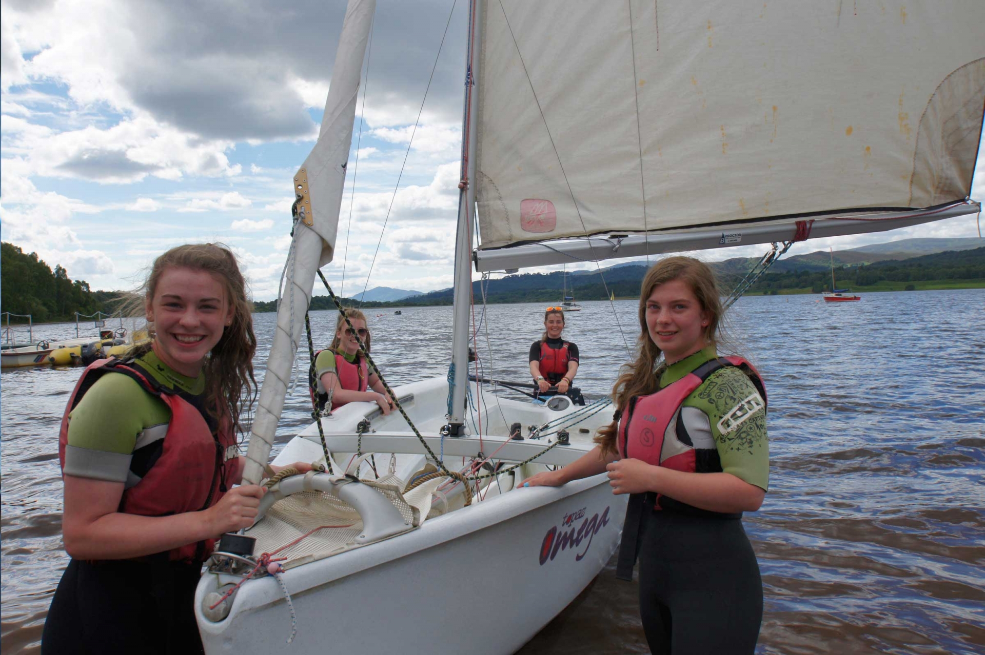 Loch Insh, prices and bookings 2026 | Yumping