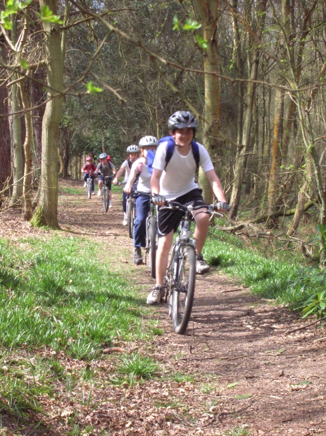 Adur Outdoor Activities Centre, prices and bookings 2025 | Yumping