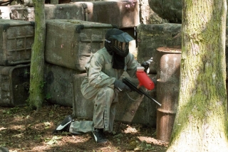 Paintball de medio día en Stoke-on-Trent+200 bolas desde £20 | Yumping