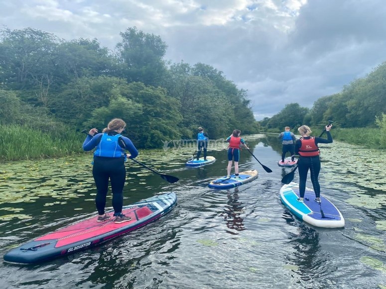 Glasgow Paddleboarders, prices and bookings 2026 | Yumping
