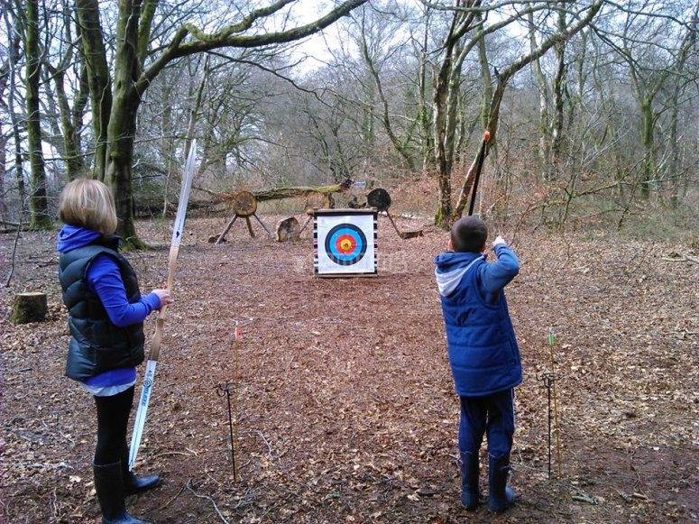 Open Archery and Axe throwing sessions at Devon from £35 | Yumping