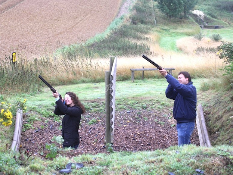 Spitfire Shoot, prices and bookings 2025 | Yumping