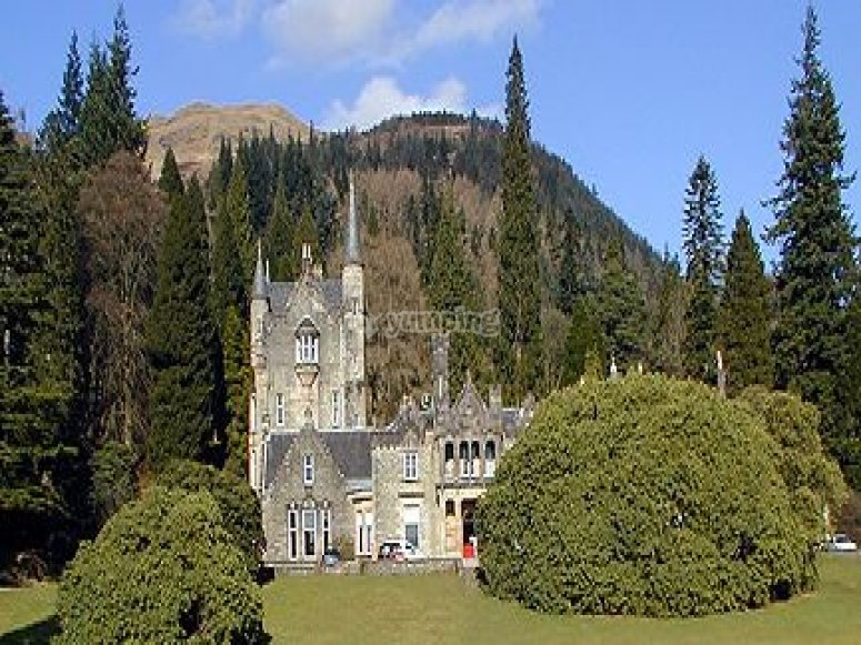 Benmore Centre for Outdoor Education, prices and bookings 2025 | Yumping