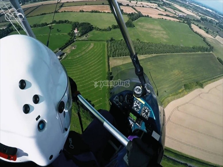 Cloudbase Microlighting, prices and bookings 2025 | Yumping