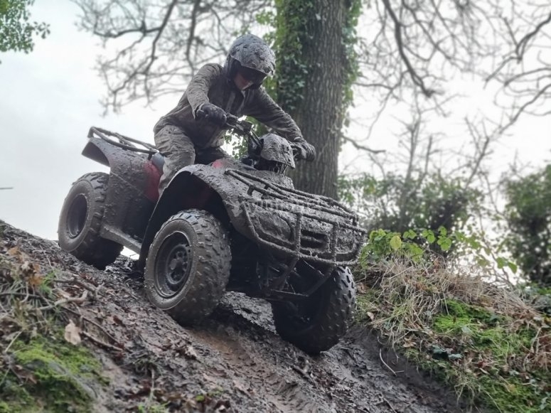 Tile Farm Off Road, precios y reservas 2025 | Yumping