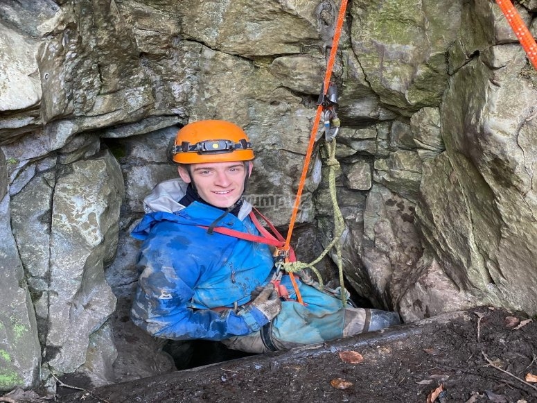 Caving + Abseiling Session at Nidderdale for 3h from £57 | Yumping