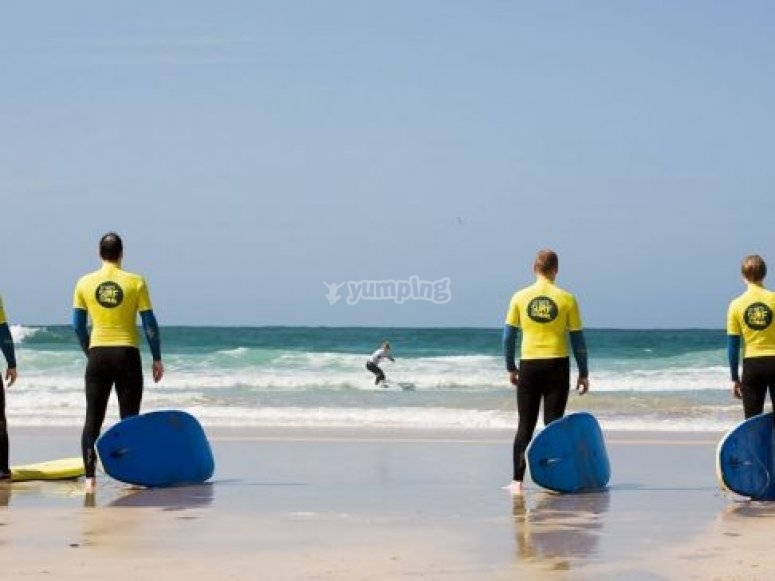 St. Ives Surf School, prices and bookings 2025 | Yumping