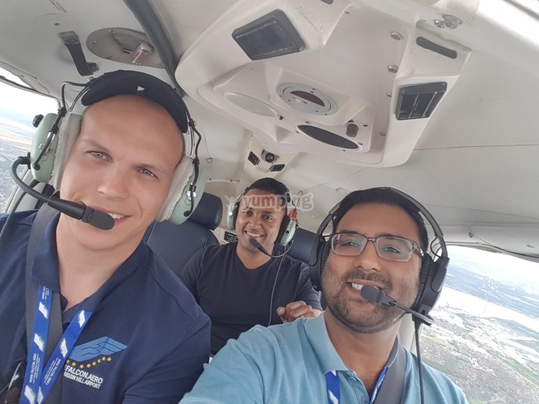 EFG Flying School, prices and bookings 2026 | Yumping