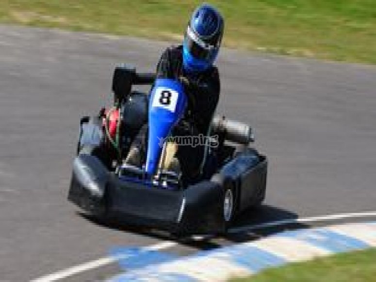 Thruxton Kart Centre, prices and bookings 2025 | Yumping