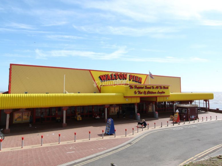 Walton Pier, prices and bookings 2026 | Yumping
